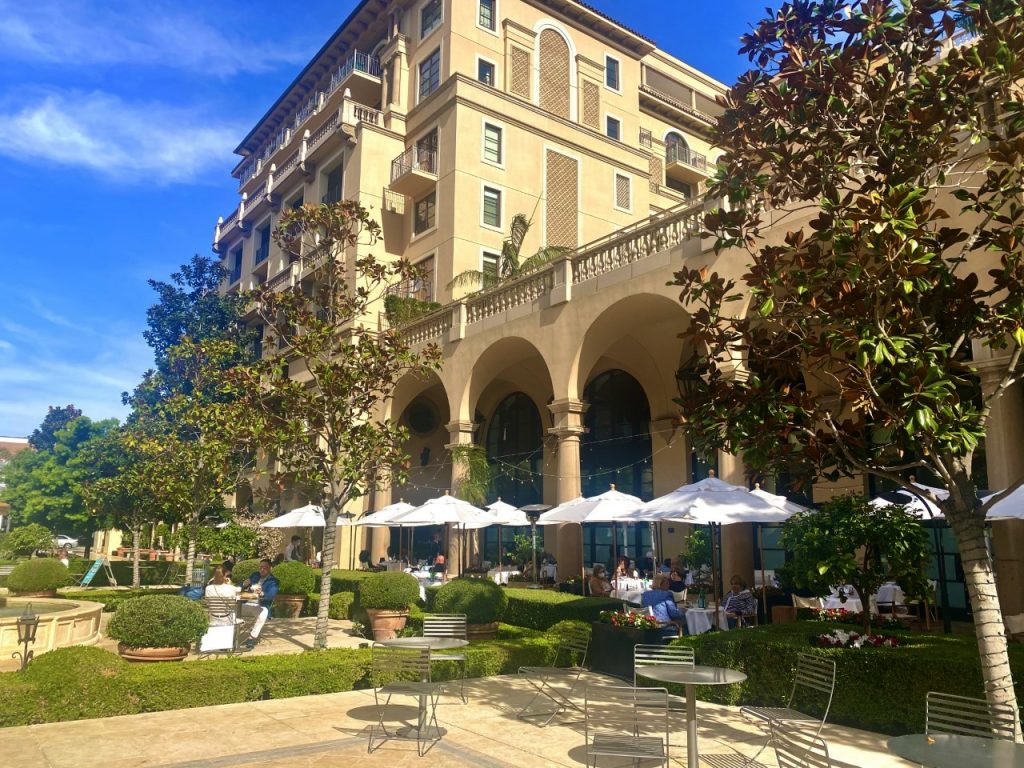 The Terrace at the Maybourne Hotel - Jessica Castello - Traveler.com