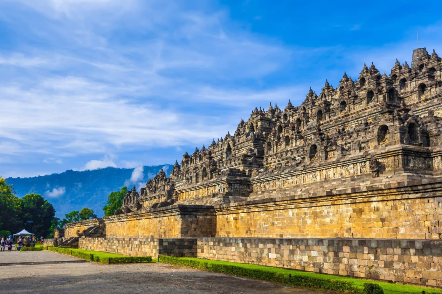 Borobudur Temple - Traveler